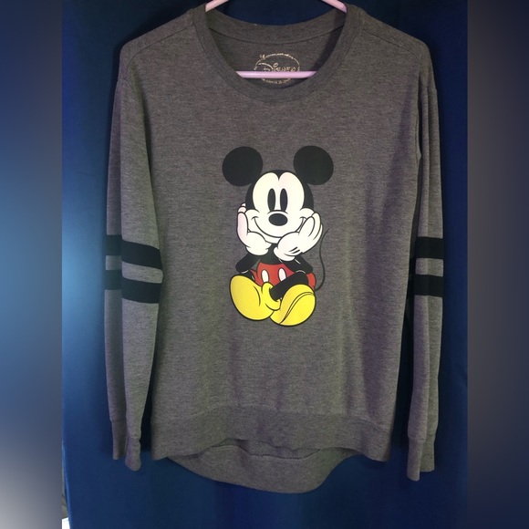 Disney | Tops | Vintage Mickey Mouse Medium | Poshmark